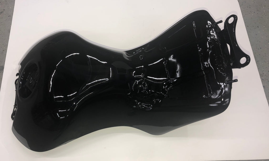 06-11 zx14 tank – Deucemoto